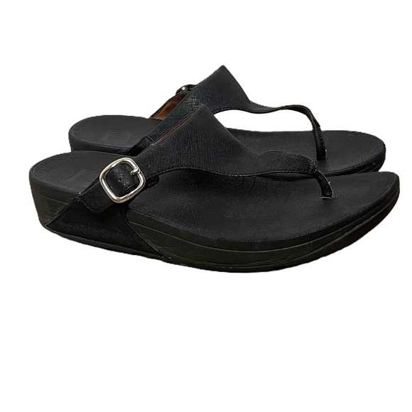 Fitflop | Shoes | Fitflop Black Thong Leather Slip Flip Flop Sandals ...